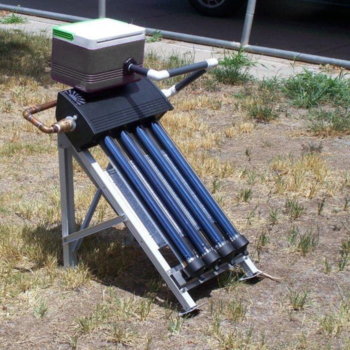 Sample SunMaxx Evacuated Tube Collector Demo Kit by Silicon Solar