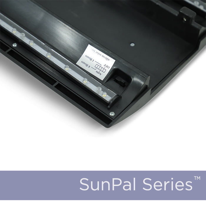 New SunPal 2x Solar Real Estate Light by Silicon Solar