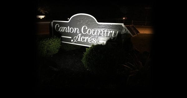 GenLight Commercial Solar Sign Lighting Kit for Monument Signs